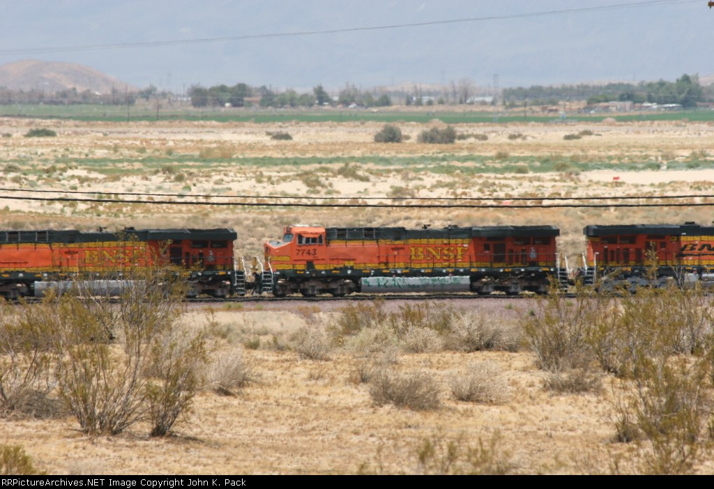 BNSF 7743